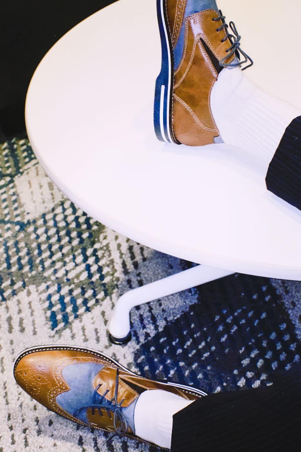 V & A Bootery Locally owned shoe store – V&A Bootery INC